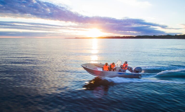 PCOC vs PCL: What Canadian Boaters Need to Know About the Difference ...